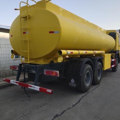 China 25000 Liters Oil Tanker Truck Sinotruk Howo 6 X 4 Fuel Tank Truck 15CBM for sale