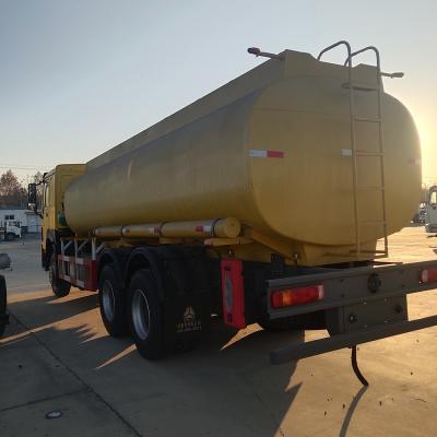 China 25000 Liters Oil Tanker Truck Sinotruk Howo 6 X 4 Fuel Tank Truck 15CBM for sale
