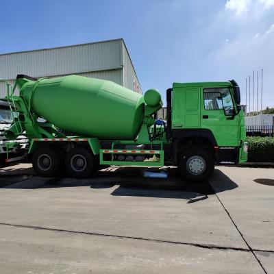 China Construction Cement Mixer Truck Sinotruk Howo 6 X 4 Concrete Mixer Truck 9cbm for sale