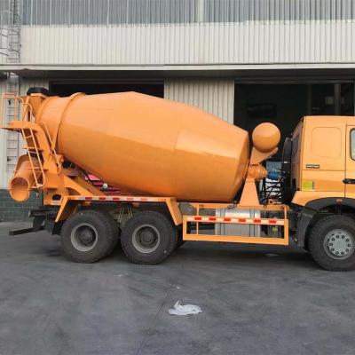 China High Operating Cement Mixer Truck Construction Industry 10cbm 247kw for sale