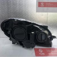China Xenon Headlight Assembly Replacement 2048203539 For Benz C Class 12-14  Grey Base for sale