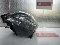 China Xenon Right Front Headlight Right Xenon Headlamp 2188204261 For Benz CLS10 for sale