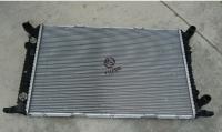 China Audi A4 A5 Q5 Aluminum Radiator OEM 8K0121251AJ 1-Year Warranty for sale