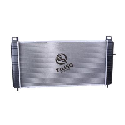 China Aluminum Core Radiator for GMC Yukon XL 1500 2006-2014 5.3 4WD for sale