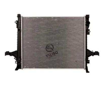 China Aluminum Car Radiator for Volvo XC90 OE 8603619 for sale