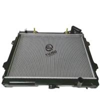 China Mitsubishi Pajero V33 92-98 Aluminum Radiator MB660077 Replacement for sale