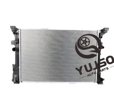 China Mercedes-Benz CLA/GLA/A-Class Aluminum Radiator OEM A2465001303 for sale