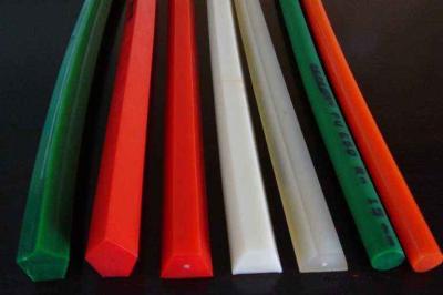 China Abrasion Resistant PU Extruded Polyurethane V Belt for Tile Conveying 100mm Width for sale