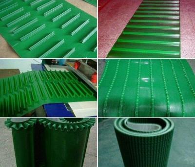 China Industrial Incline PVC Conveyor Belt with Extruded Polyurethane Profiles 2mm Thickness for sale