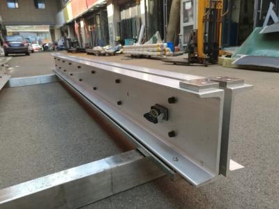 China Lightweight Aluminum Body Water Cooled Splice Press Machine 3600x150mm for sale