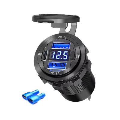 China Fast Car Charger Type C Power Outlet UBS For Car  With Voltmeter for sale