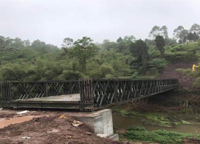 China Single lane bailey bridge/compact steel bridge Q345B green painted for sale