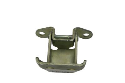 China ISUZU DMAX Rear Door Hinge 8980575510 - 12×10.5×5 cm Package Size with 6-Month Warranty for sale