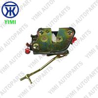 China OEM Standard Door Lock with Stamped Steel Construction and Multi-Point Engagement for ISUZU NHR NKR Front Door Latch Mechanism for sale