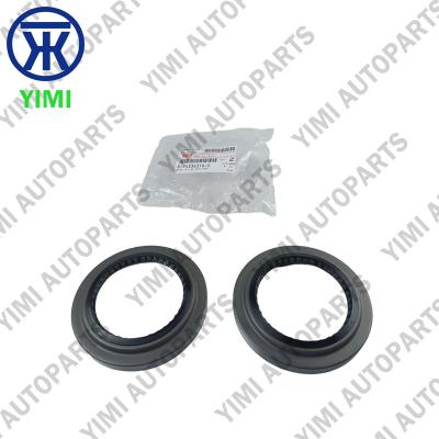 China Inner Rear Hub Oil Seal with OE Fitment Durable NBR/FKM Rubber and Precision Sealing Lip for Isuzu NPR ELF 4HK1 for sale
