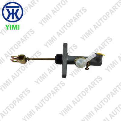 China OEM Standard Clutch Master Cylinder for ISUZU NKR55 with 4JB1 Engine - High-Strength Cast Iron Hydraulic Clutch Cylinder for sale