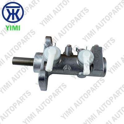 China MK429255 Brake Master Cylinder with 31.75mm Bore Tandem Dual-Piston Design and Aluminum Alloy Housing for MITSUBISHI CANTER FE84/FE85 for sale