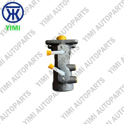 China Brake Master Cylinder Assembly with Precision-Honed Hydraulic Cylinder and High-Quality Brake Fluid-Resistant Seals for ISUZU 100P 600P Truck for sale
