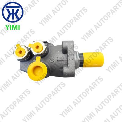 China Brake Master Cylinder Assembly with 24mm Bore Diameter Aluminum Construction OEM Direct Replacement for Hino Dutro Dyna for sale