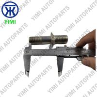 China High-strength alloy steel Hub Bolt with M22 thread size and anti-corrosion coating for ISUZU CVR FTR trucks for sale