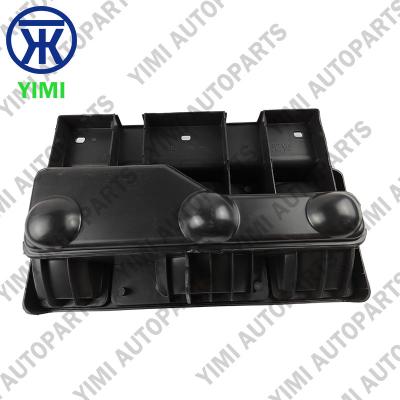 China ISUZU OEM Standard Size Rear Combination Tail Lamp Assembly 24V Electrical System ISO/TS16949 Certified for FVR FSR113 700P 6HK1 for sale