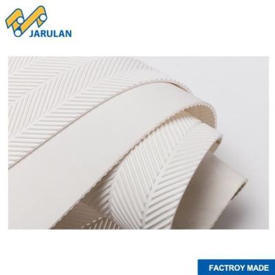 China Herringbone PVC Conveyor Belt Customized Thickness For Climbing for sale