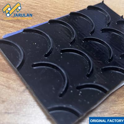 China Black PVC Solid Woven Conveyor Belt With Crescent Top Oil Resistant for sale