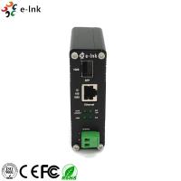 China 10/100/1000Base-T to 1000Base-X SFP PoE Media Converter with PoE Reset Function for sale