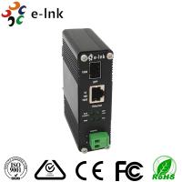 China 10/100/1000Base-T to 1000Base-X SFP PoE Media Converter with PoE Reset Function for sale