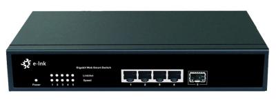 China Entry Level Fiber Ethernet Media Converter 4x10/100/1000 Base -T 1x1000 Base -FX Ethernet Switch for sale