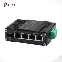 China Industrial Gigabit PoE Switch 4 PoE Ports with Voltage Booster for sale