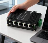 China Mini Industrial Gigabit Ethernet 10Gbps Non-Blocking 5 Port Compact Unmanaged Network Hub for Harsh Environment Automation for sale