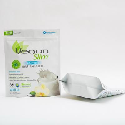 China 1.5LB 140 Micron High Protein Plastic Packaging Pouch with Zipper - 278×210+100mm Stand Up Bag for sale