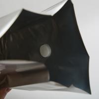 China Silver Unprinted Coffee Packaging Bags with Air Valve - 250g/500g/1000g Sizes, PET12/AL7/PE80-100μm Material for sale