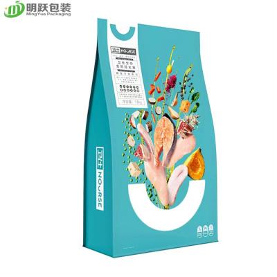 China 1.6kg 1.8kg Flat Bottom Pet Food Packaging Bag with Zipper - 130um Thickness, 10 Color Printing for sale