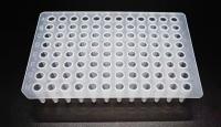 China OEM Other Synthesis Consumables Transparent Half Skirted PCR Plate for sale