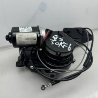 China For Mercedes Benz Vito W447 Right Side Sliding Door Actuator 14 Auto Electrical System Product Used Condition 4477603300 for sale