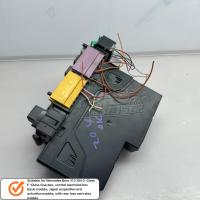 China Car Body Control Unit SAM Module Rear Fuse Box Assembly for Mercedes 212 C190 C200 E200 C280 E300 A2049067702 A2049061105 for sale