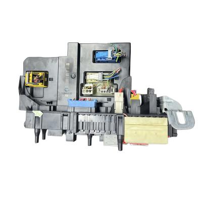 China Rear SAM Control Module for Benz C200/C280/C300/C350 W204 | Body Computer Fuse Box Unit Auto Electrical System Replacement Part for sale
