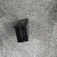 China 2138200401 Multimedia Connection Unit Charging Port SD Card Slot for Mercedes-Benz W205 W213 C300 C43AMG C63 AMG C180 E180 for sale