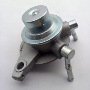 China Multi-cylinder Feed Pump for Land Cruiser Hzj79 Fuel Filter Primer Pump 23380-17540 for sale