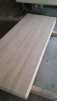 China 8-12% Moisture Content Pine Finger Joint Wood Board for Solid and Durable Construction for sale