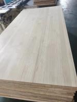 China Pine Wood Timber Straight Grain Solid Wood Boards Perfect for Crafting at Home Office for sale