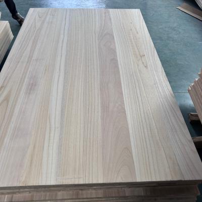 China AA Wood Panel Paulownia Board Chinese Paulownia 2440x1220 or 1200x600 or Customized for sale