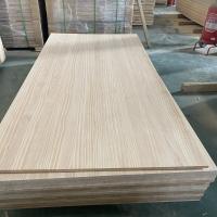 China Solid Wood Panel Pine Timber Glue Joint Panel in Traditional Design 6-35mm Thickness for sale