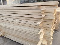 China Indoor Furniture Zealand Pine Radiata Pine Square Solid Wood Strips Slats Board AA AB BB for sale