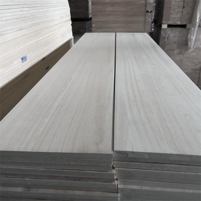 China Thickness 3mm-55mm Paulownia Lumber Edge Glued Board Wood Boards For Cabinet for sale