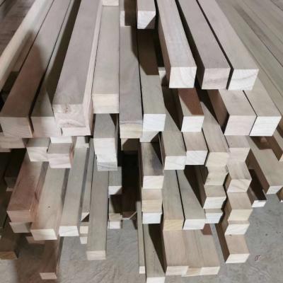 China Custom Size 3-50mm Paulownia Wood Strips for Project Solutions Moisture Content 8%-12% for sale