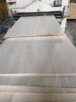 China Moisture Content 8%-12% Paulownia Wood Straight Log Furniture Bleached Solid Wood Board for sale