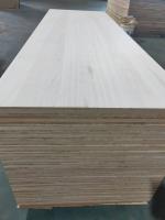 China Building Construction Bleached Paulownia Soild Wood 4X8 Lumber Board Prices 300kg/m3 for sale
